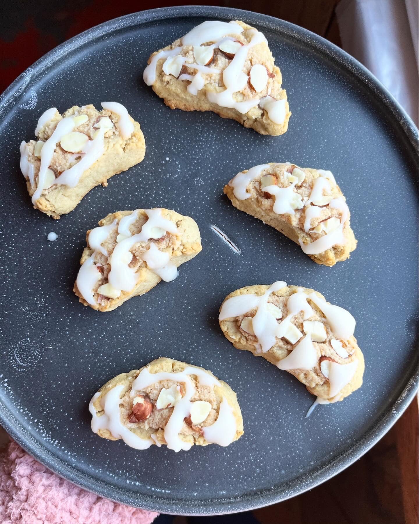 Healthy Bear Claw Cookies (GF, yeast-free, vegan, low-sugar) - The ...